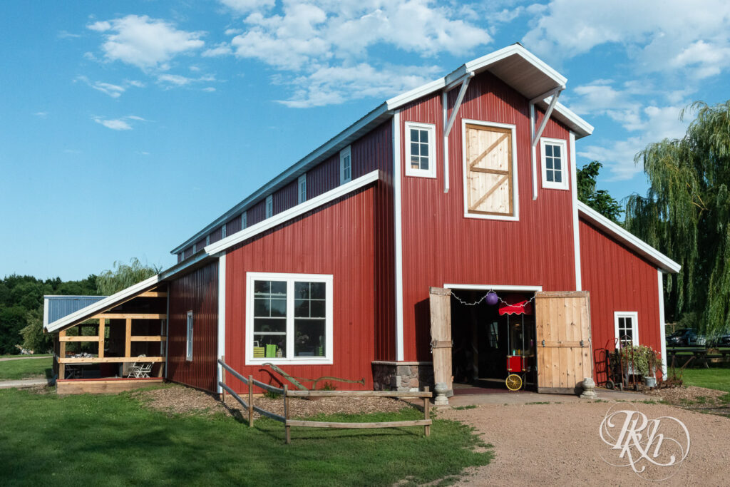Apple Orchard Wedding: Megan & Trista | Minnesota Harvest| Jordan ...