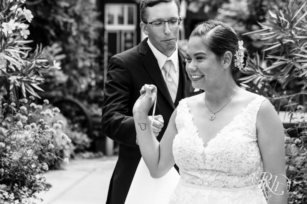 Rachel and Ryan: Summer Elopement | Kellerman's Event Center ...