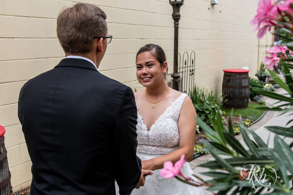 Rachel and Ryan: Summer Elopement | Kellerman's Event Center ...