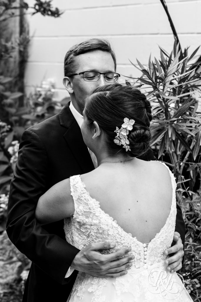 Rachel and Ryan: Summer Elopement | Kellerman's Event Center ...