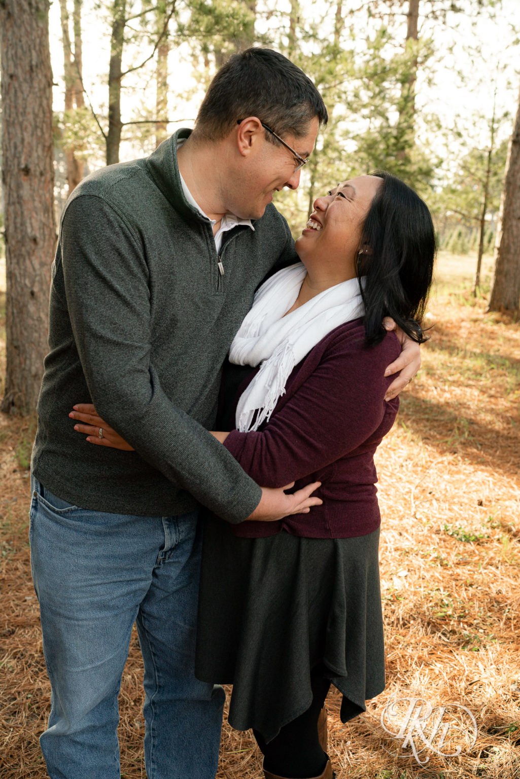 Mini Session: Jana and Paul | Hansen Tree Farm | Minnesota Wedding ...