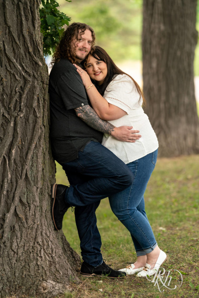 Lake Phalen Engagement Photography: Rachel and Griffin | Saint Paul ...