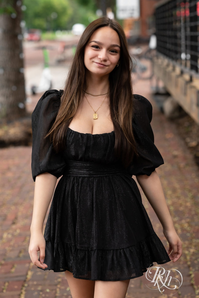 Senior Photography: Lexi | Saint Anthony Main | Minneapolis Senior ...