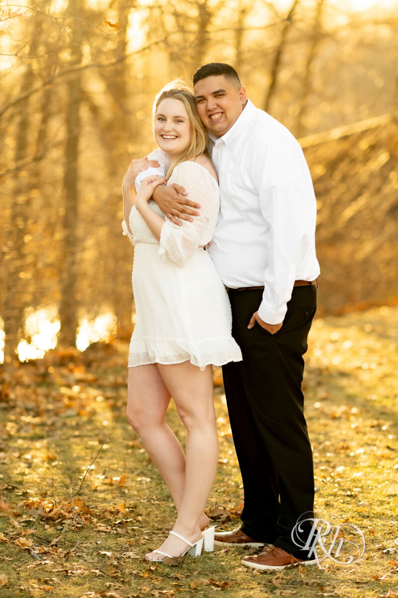 Lebanon Hills Engagement Photography: Jess and Caleb | Minnesota ...