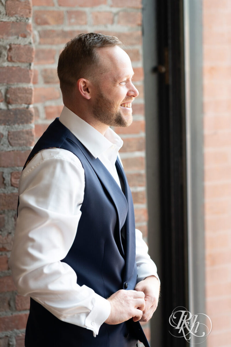 Stillwater River Boats Wedding: Andrew and Jake | Minnesota Wedding ...