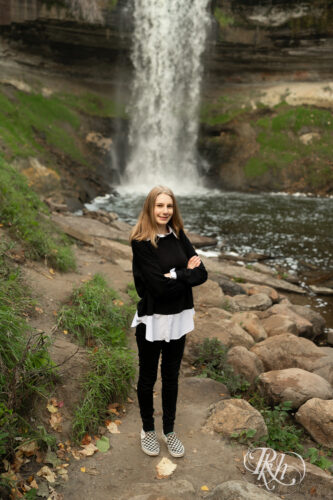 Becca: Minnehaha Falls Senior Photography | Minnesota Senior ...