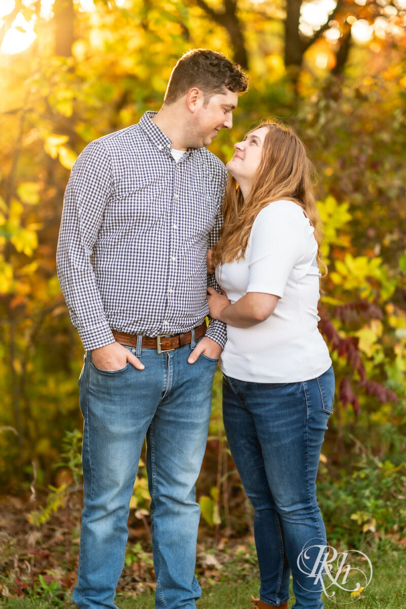 Fun and Easy Engagement Photography: Brandia and John | Lebanon Hills ...