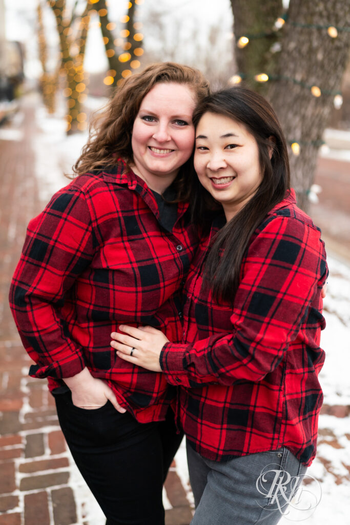 Winter in Minneapolis: Kelsey and Ashley | Minnesota Engagement ...
