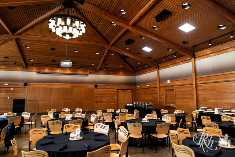 Silverwood Great Hall Wedding: Hannah and Sean | Minnesota Wedding ...