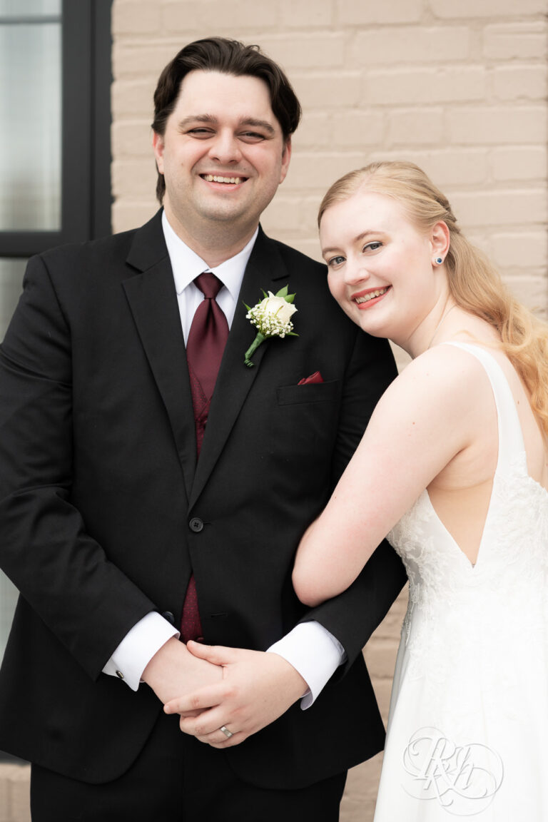 Confluence Hotel Wedding: Karissa and Ryan | Minnesota Photography ...