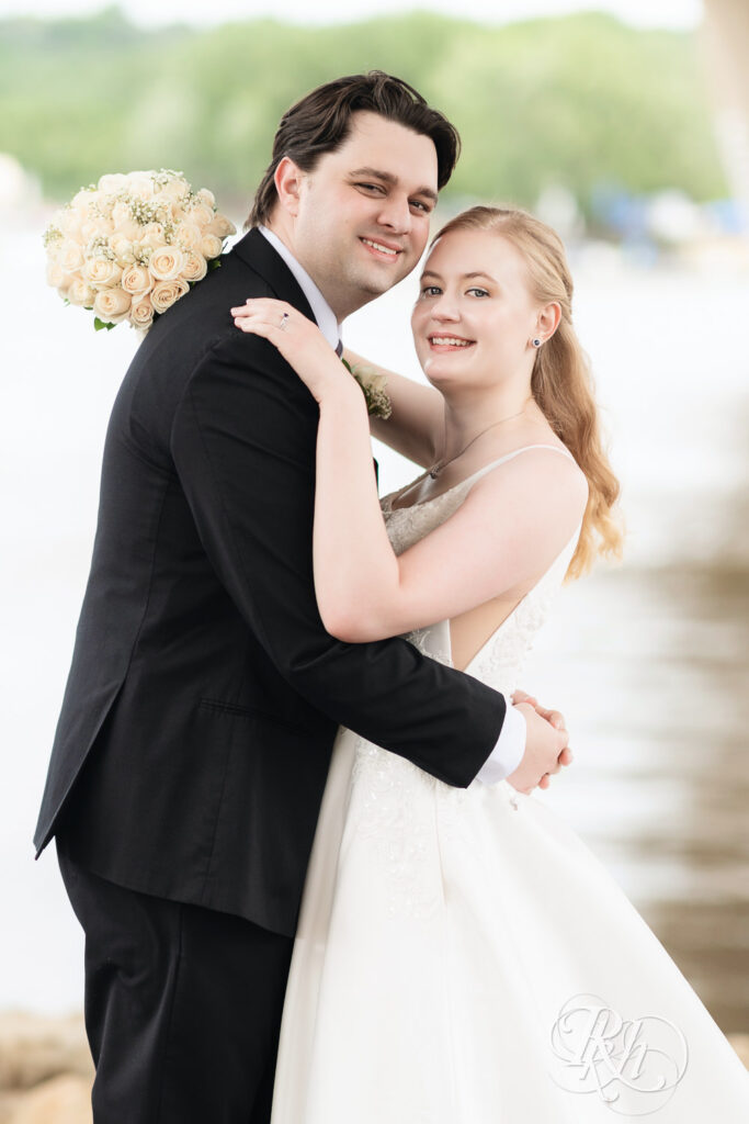 Confluence Hotel Wedding: Karissa and Ryan | Minnesota Photography ...