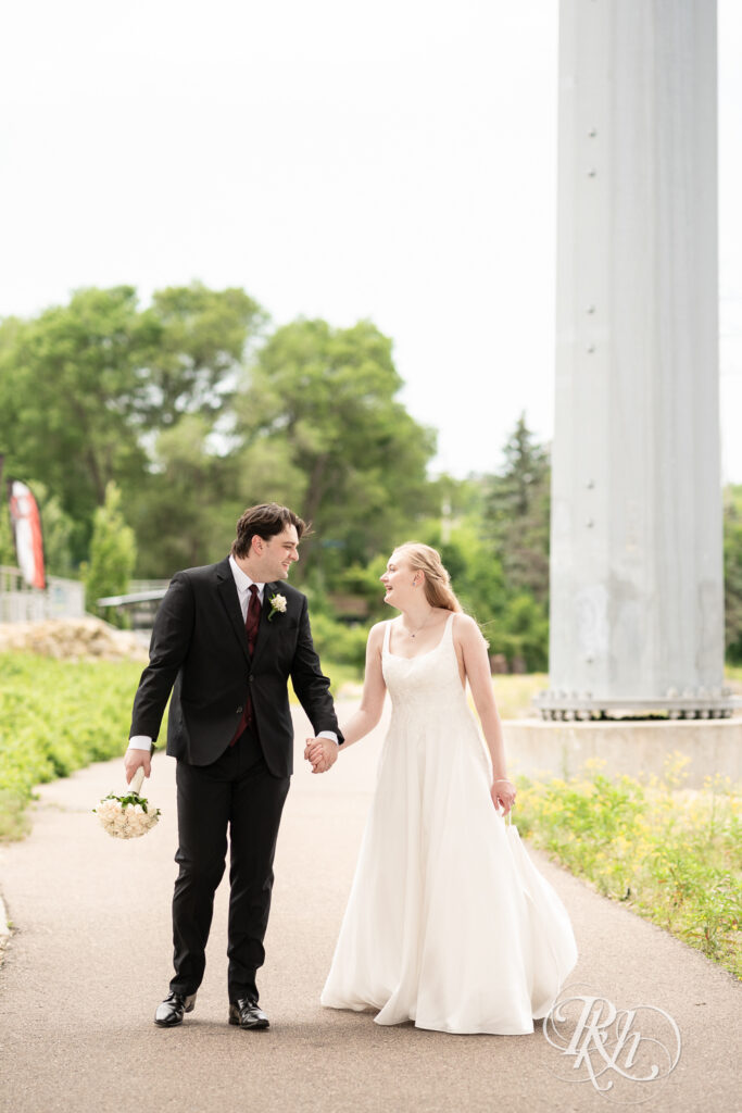 Confluence Hotel Wedding: Karissa and Ryan | Minnesota Photography ...