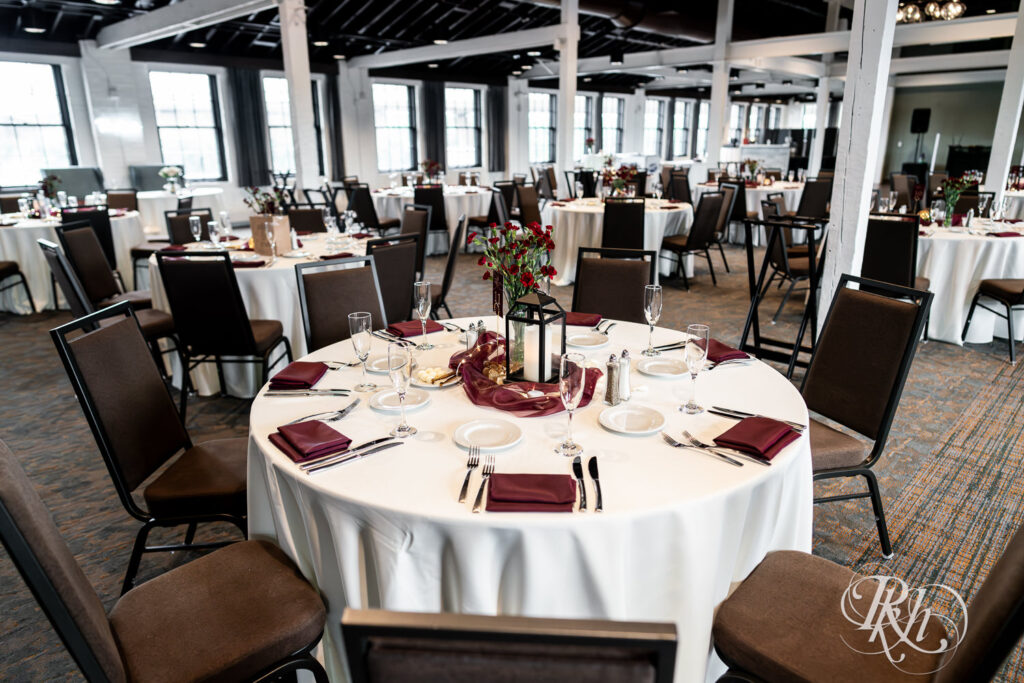 Confluence Hotel Wedding: Karissa and Ryan | Minnesota Photography ...